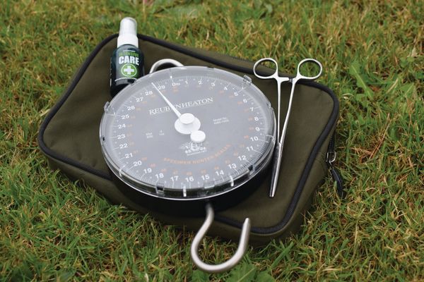 REUBEN HEATON | Specimen Hunter Scales | Total Carp