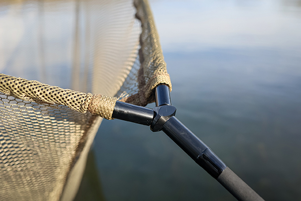 Daiwa's Crosscast Land and retain net! | Total Carp