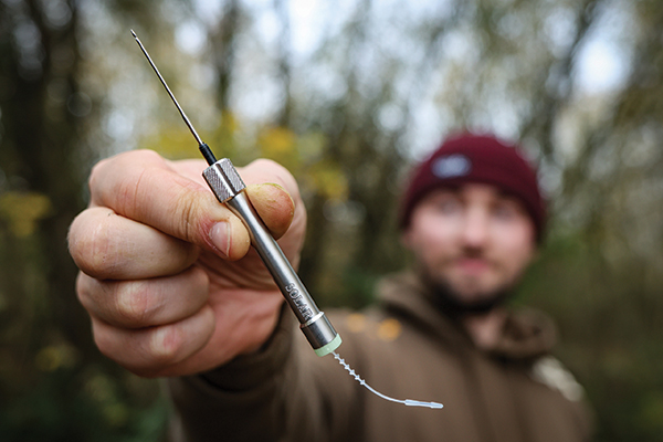 Solar P1 baiting needle | Total Carp