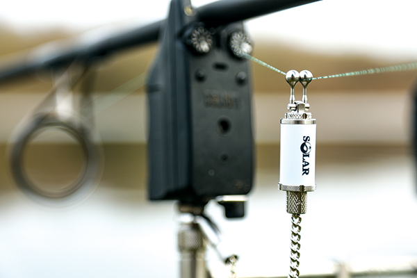 Solar's P1 hanger ball line clips | Total Carp