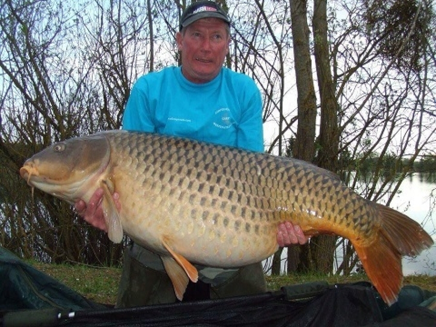 World Record Common Banked! | Total Carp